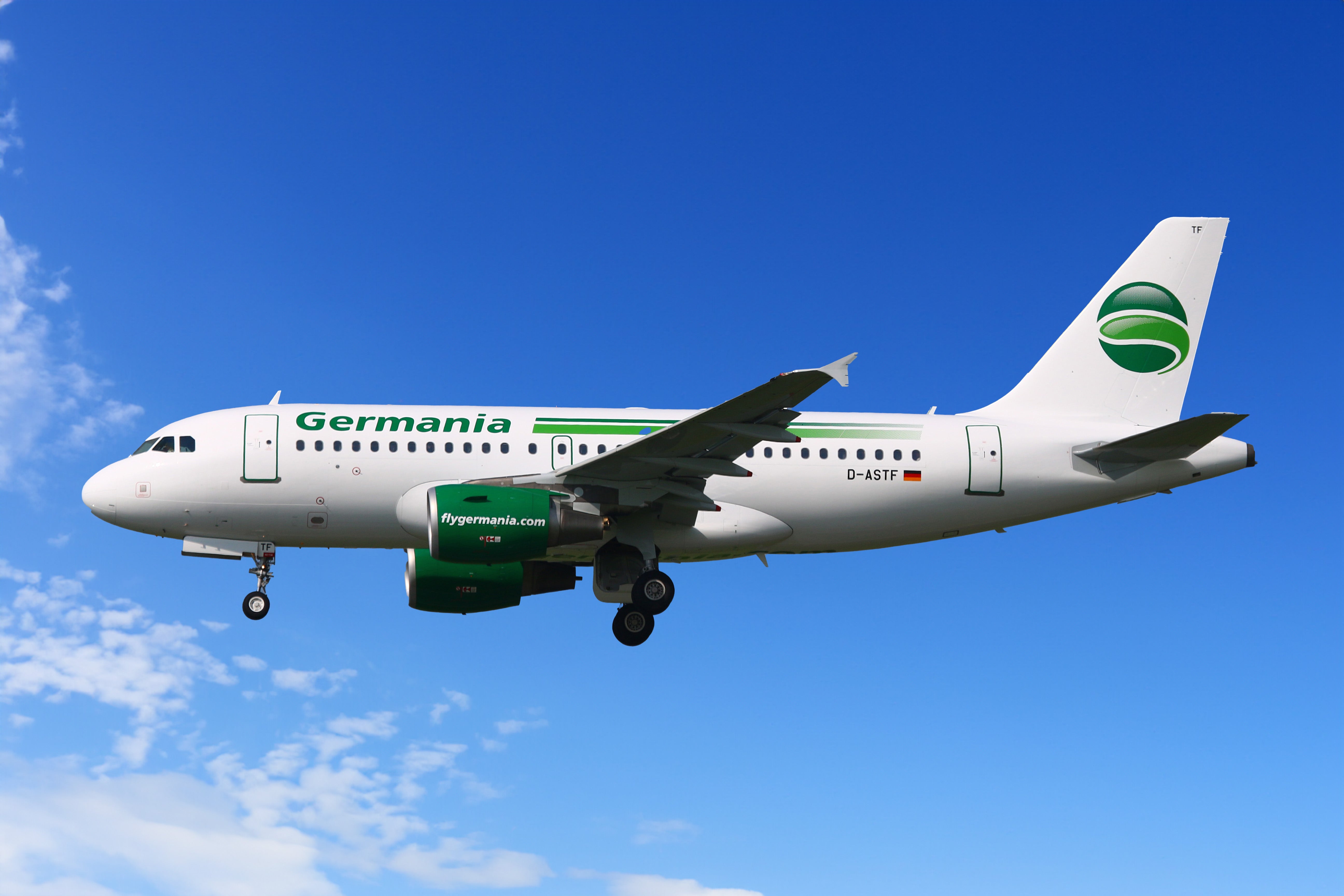 Germania Airbus A319 D-ASTF – Aircrafttag